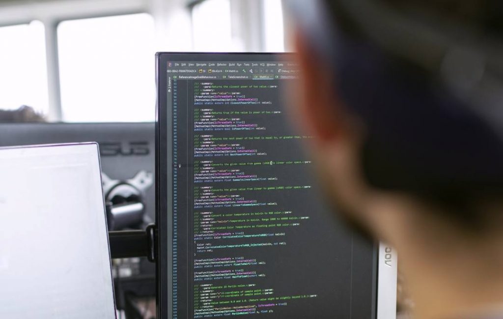 Les rôles dans les équipes de développement logiciel | StarTechUP